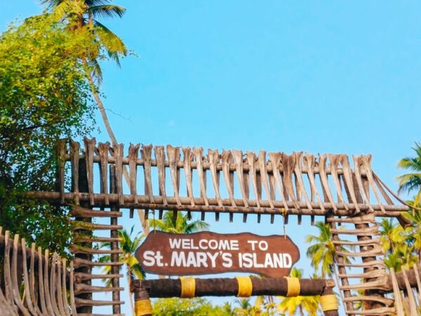 A Travel Guide To St Mary’s Island, Malpe – A Slice Of Madagascar In ...